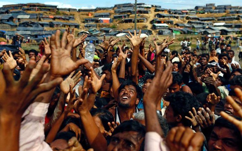 Ratusan Warga Myanmar Blokir Bantuan ICRC Untuk Muslim Rohingya - Islampos