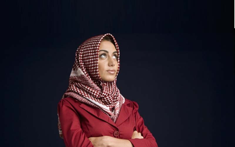 Jurusan Hukum Akhirnya Antarkan Inaya Peluk Islam - Islampos