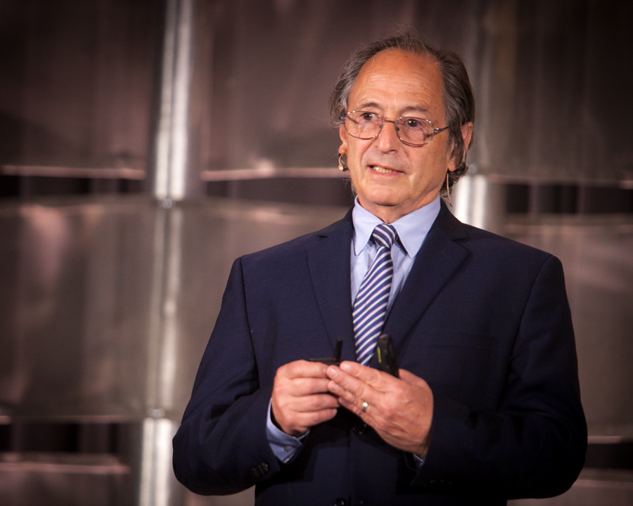 Michael Levitt, Ilmuwan Peraih Nobel Ini Prediksi Kapan Pandemi Virus ...