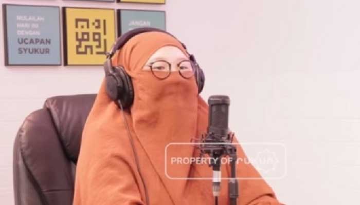 Jadi Mualaf, Gadis Ini Justru Temukan Jawaban Di Jepang - Islampos